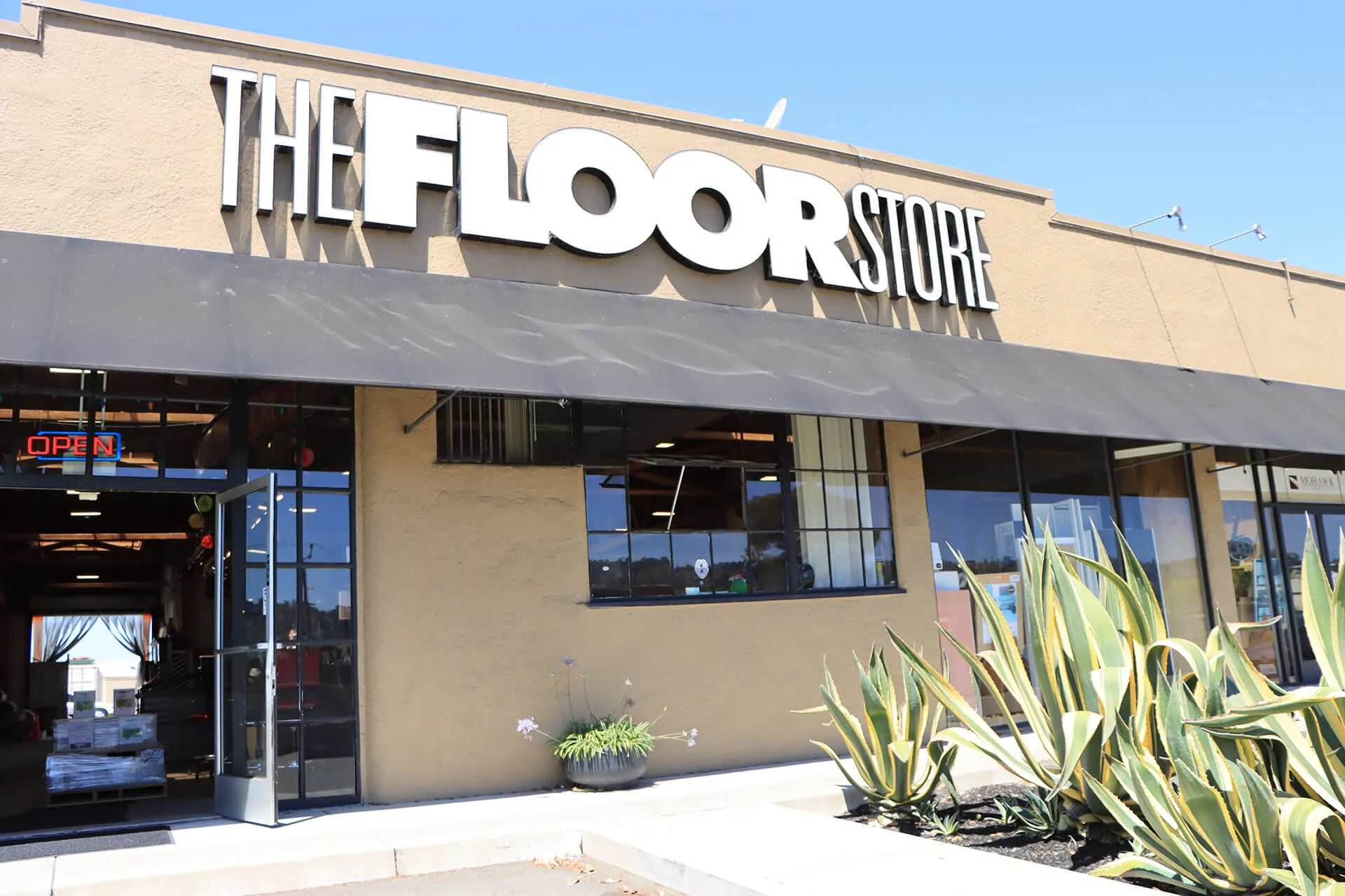 The Floor Store - Carpet, Hardwood, Vinyl - Richmond / Albany, California